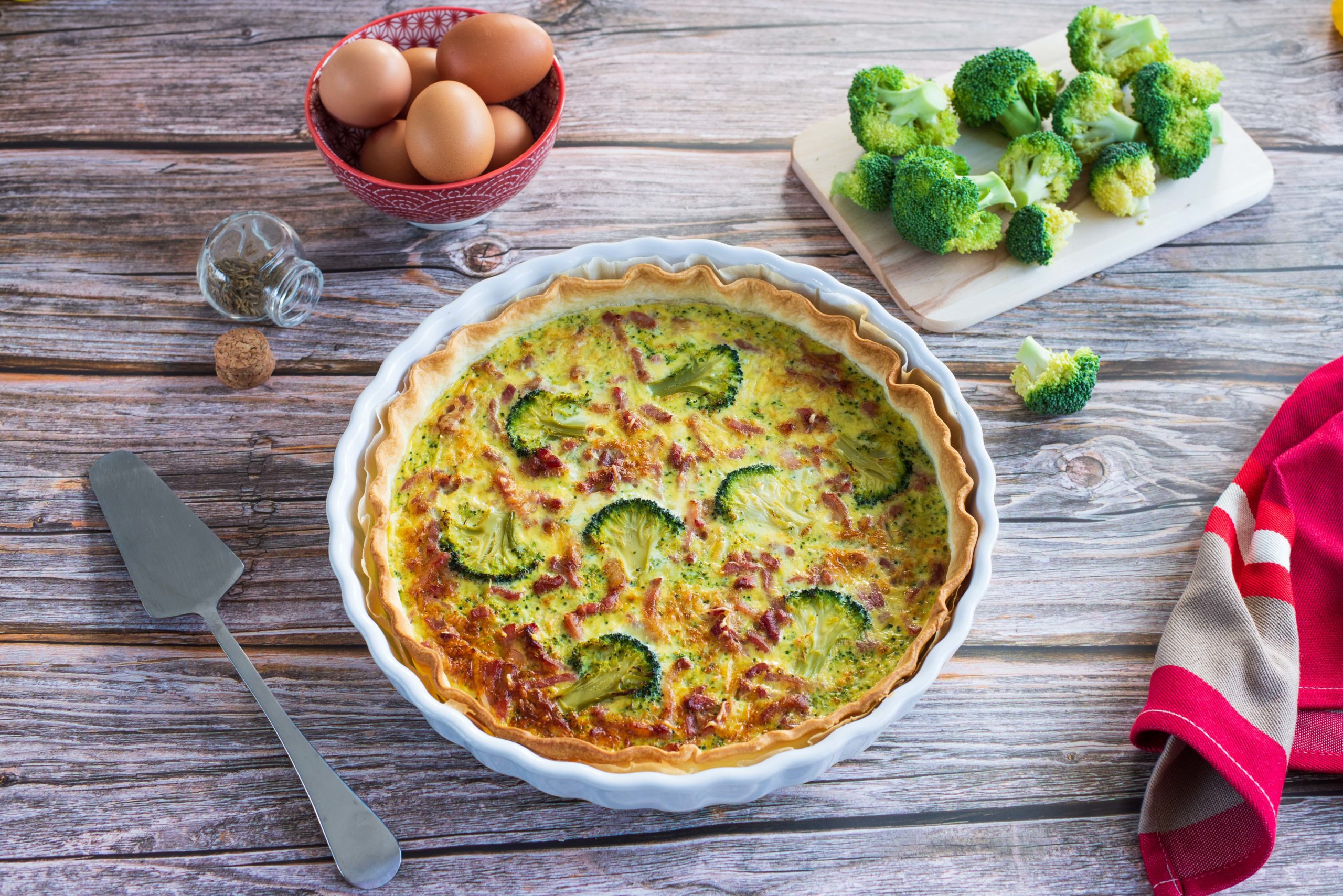 Quiche aux brocolis 🥦 et aux lardons - Grand Fermage